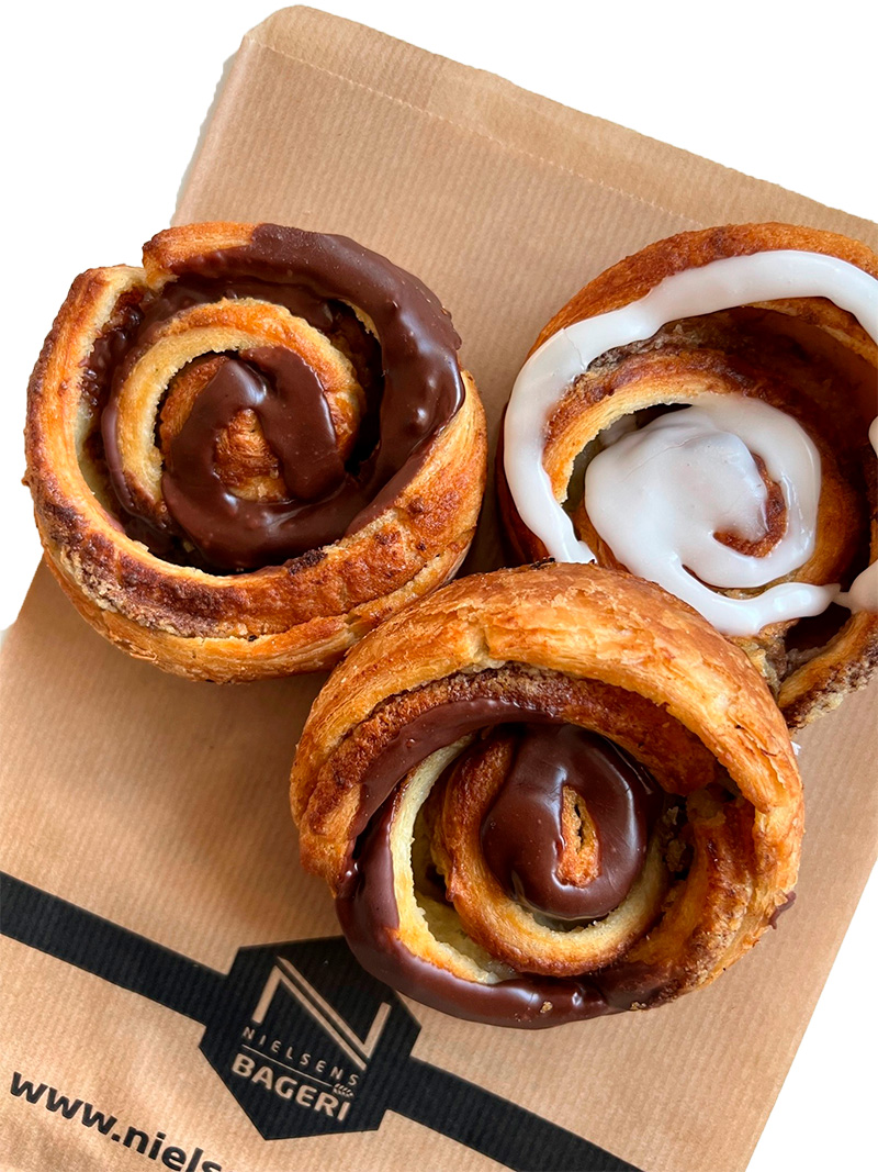 Wienerbrøds snegl m/glasur | nielsensbageri.dk